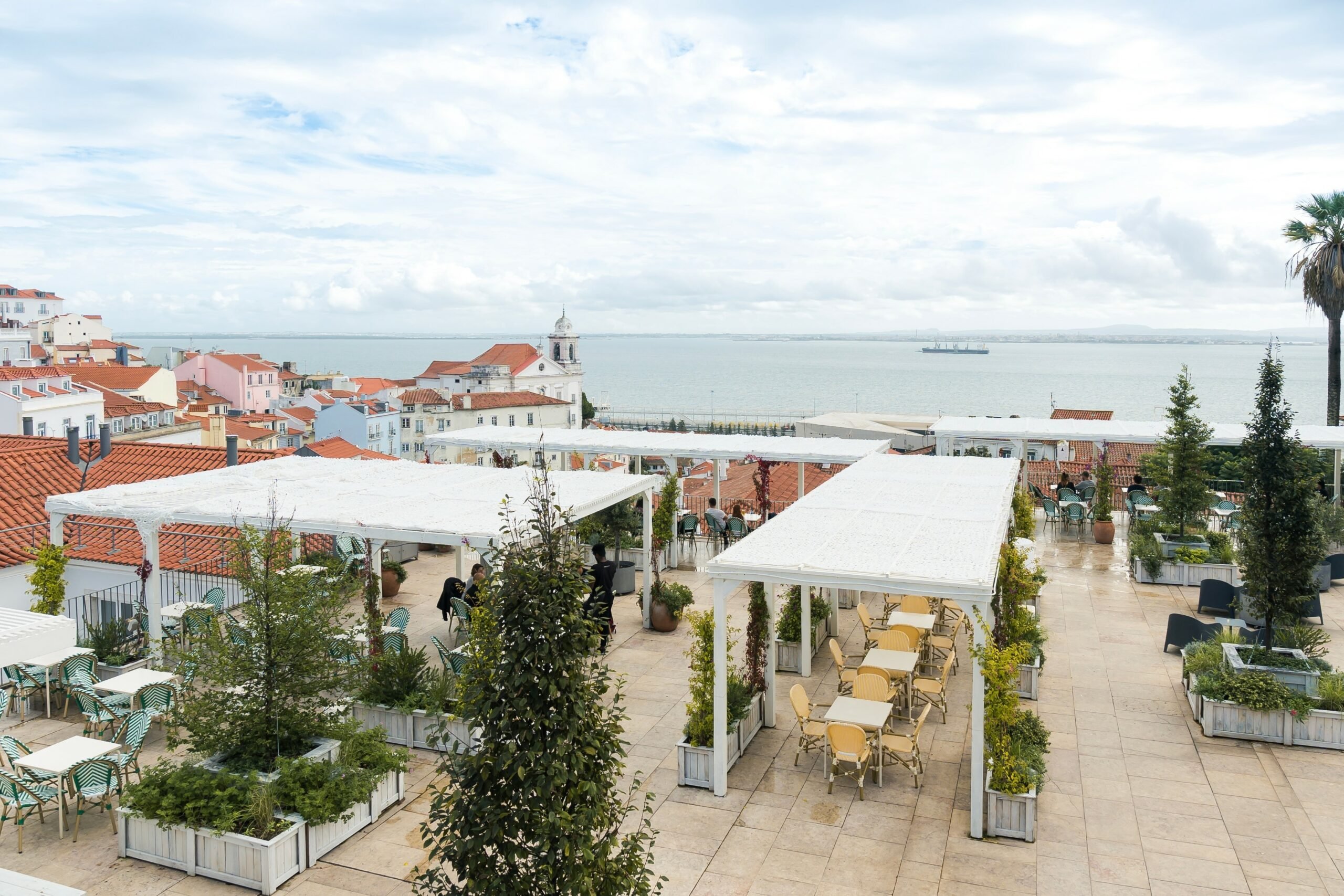 lisbon_rooftop_bars_best - The Lisbon Guide - Updated 2024