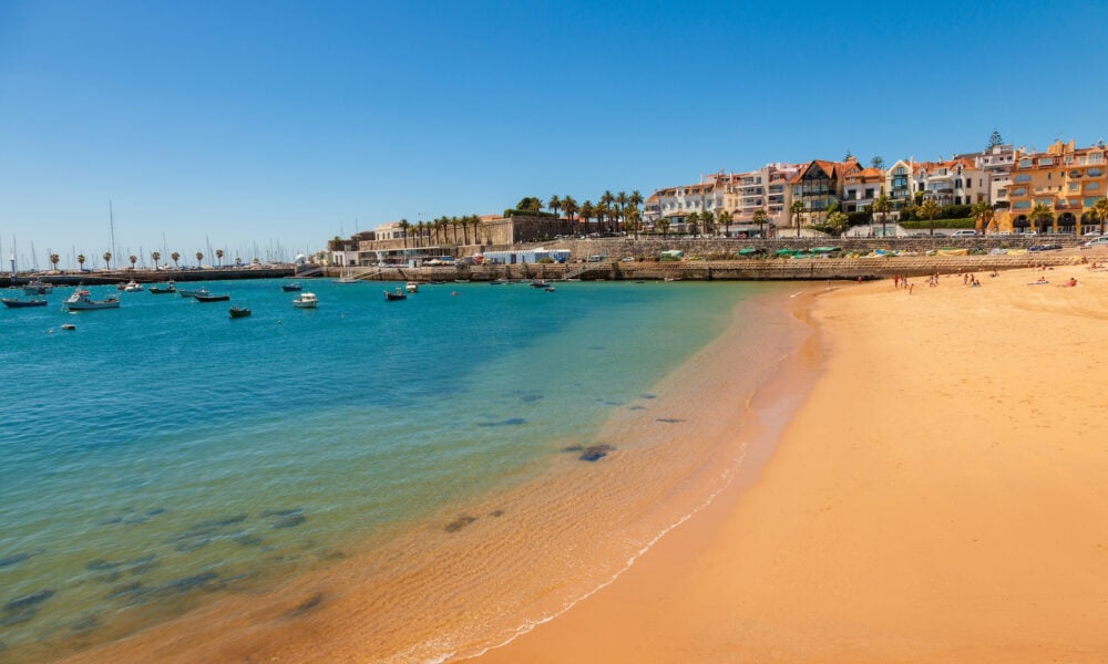 Beach in Lisbon - The Lisbon Guide - Updated for 2025