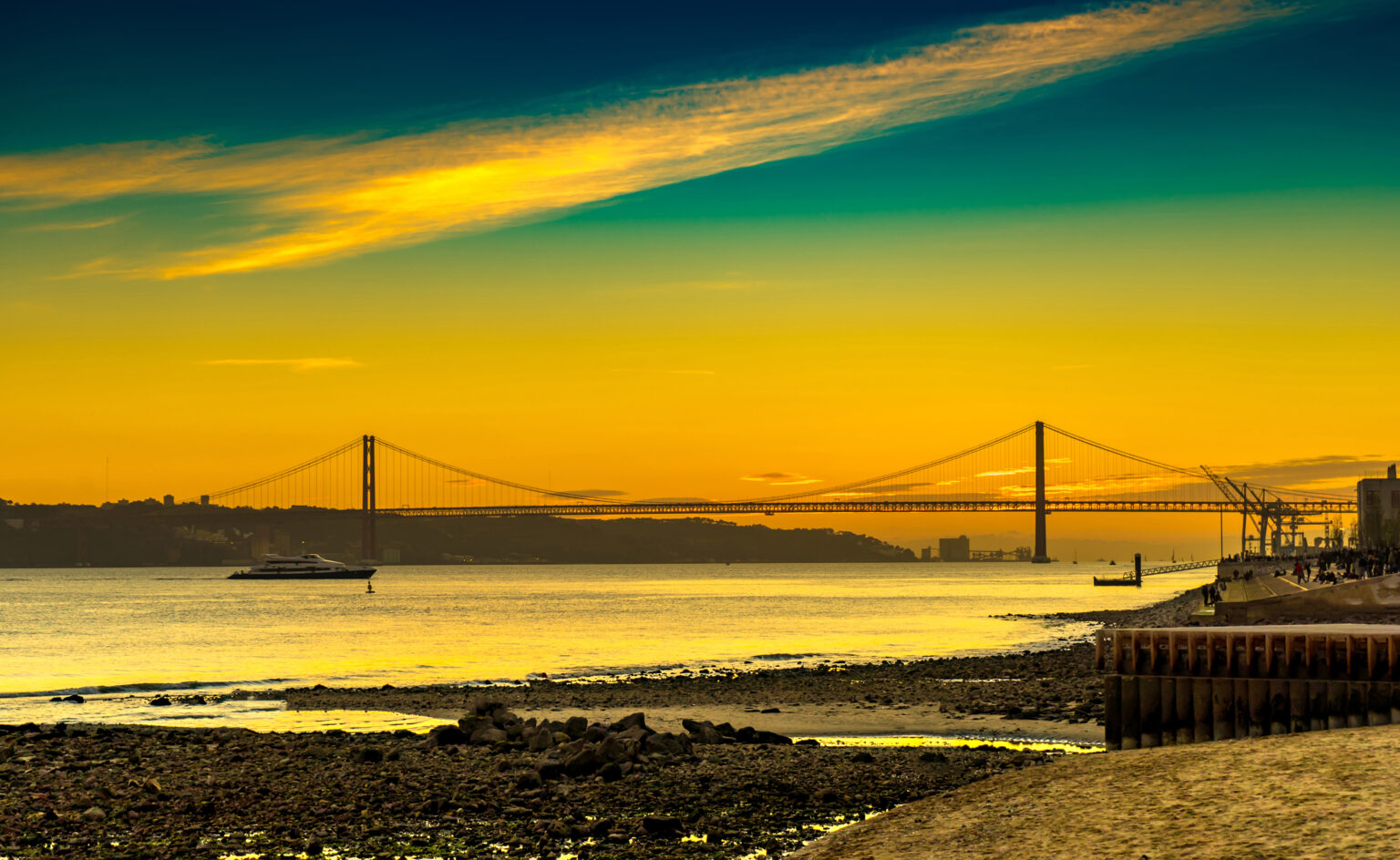 4 Most famous bridges of Portugal to visit - The Lisbon Guide - Updated ...